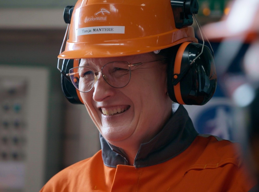 5150-ArcelorMittal-Diverse-Talent-Enables-Smarter-Steel-Women-v6_edited_edited.jpg
